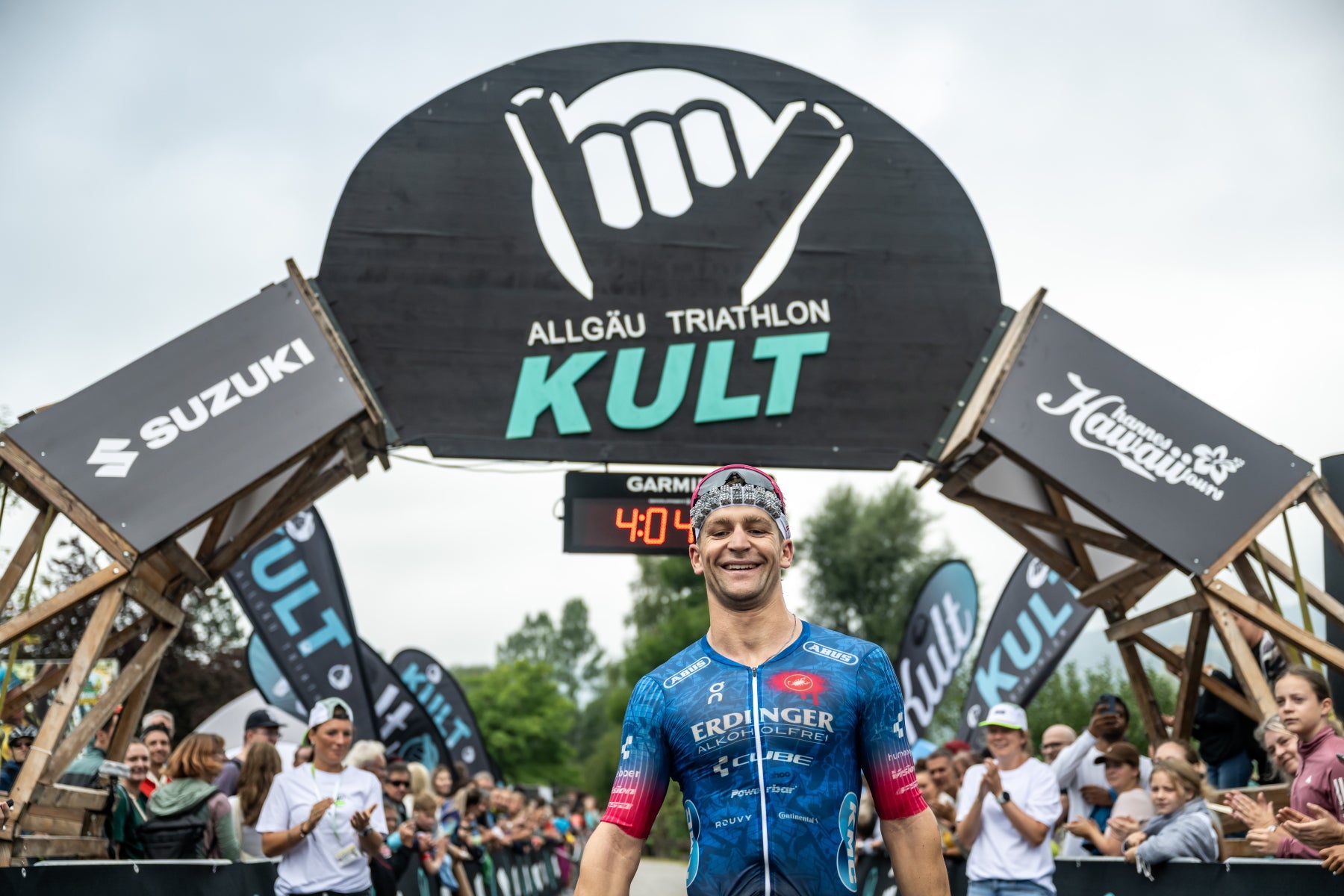 Allgäu Triathlon 2025: Frederic Funk und Els Visser gewinnen Classic ...